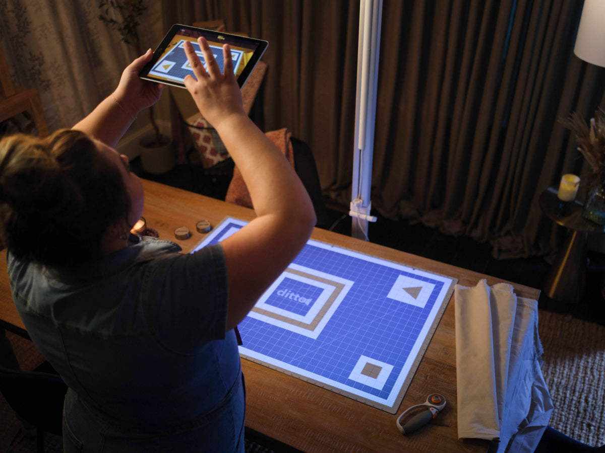 Singer Ditto Sewing Pattern Projector System – World Weidner